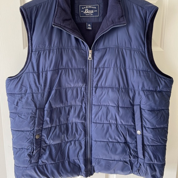 G.H. Bass & Co. | Jackets & Coats | Gh Bass Mens Navy Puffer Vest ...